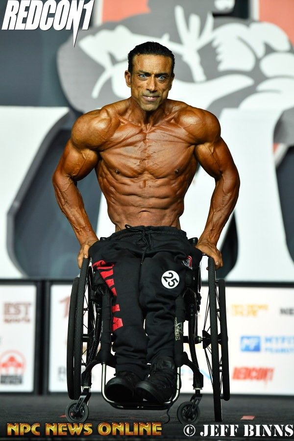 Ronnie.cz - Antoni Khadraoui