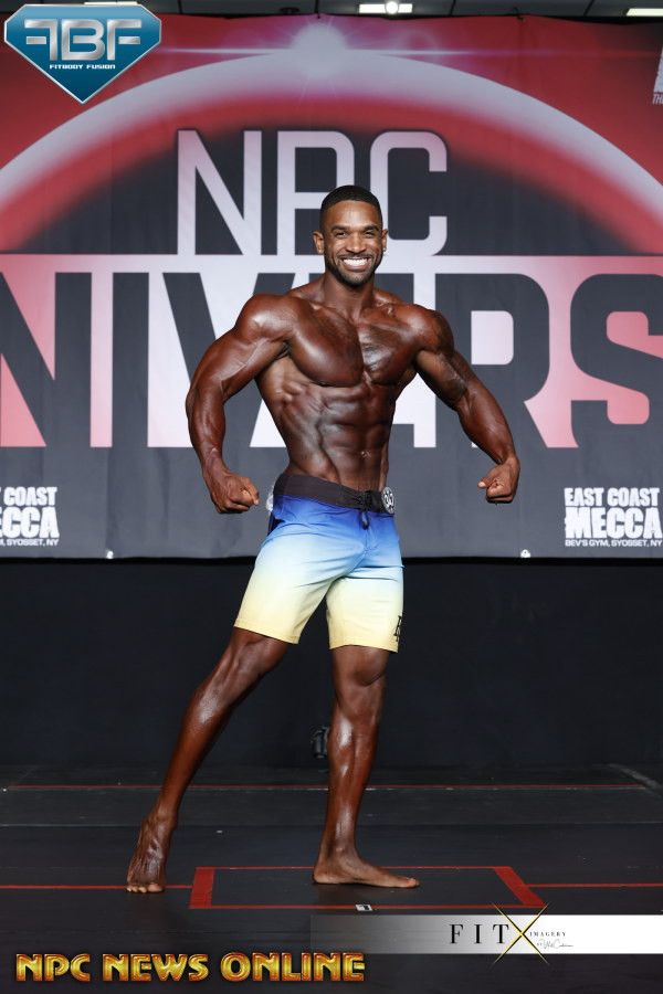 Ronnie.cz - Mario Stewart