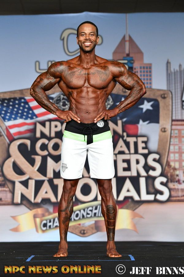 Ronnie.cz - Louis Lee