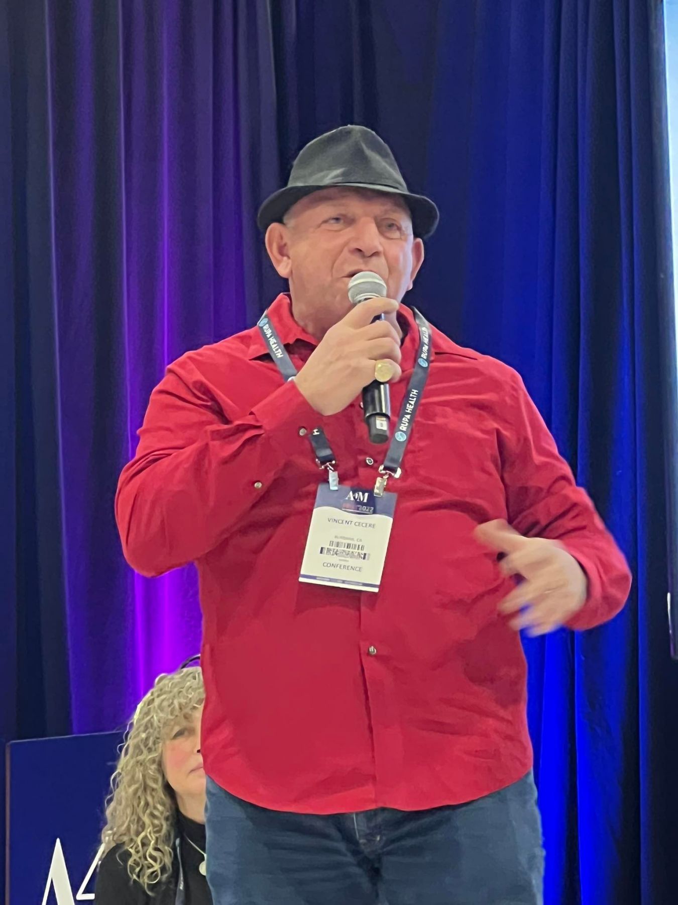 Ronnie.cz - Vince Cecere