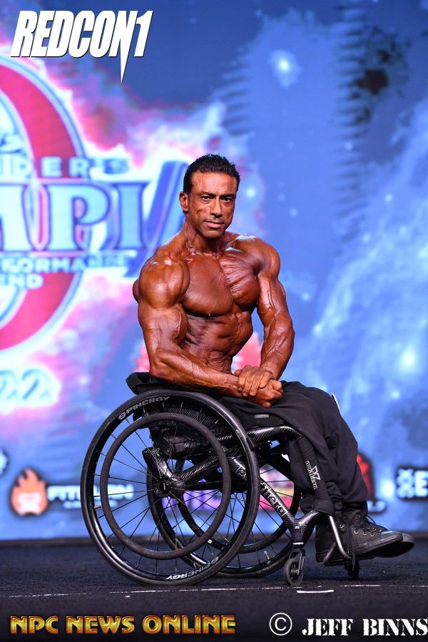 Ronnie.cz - Antoni Khadraoui