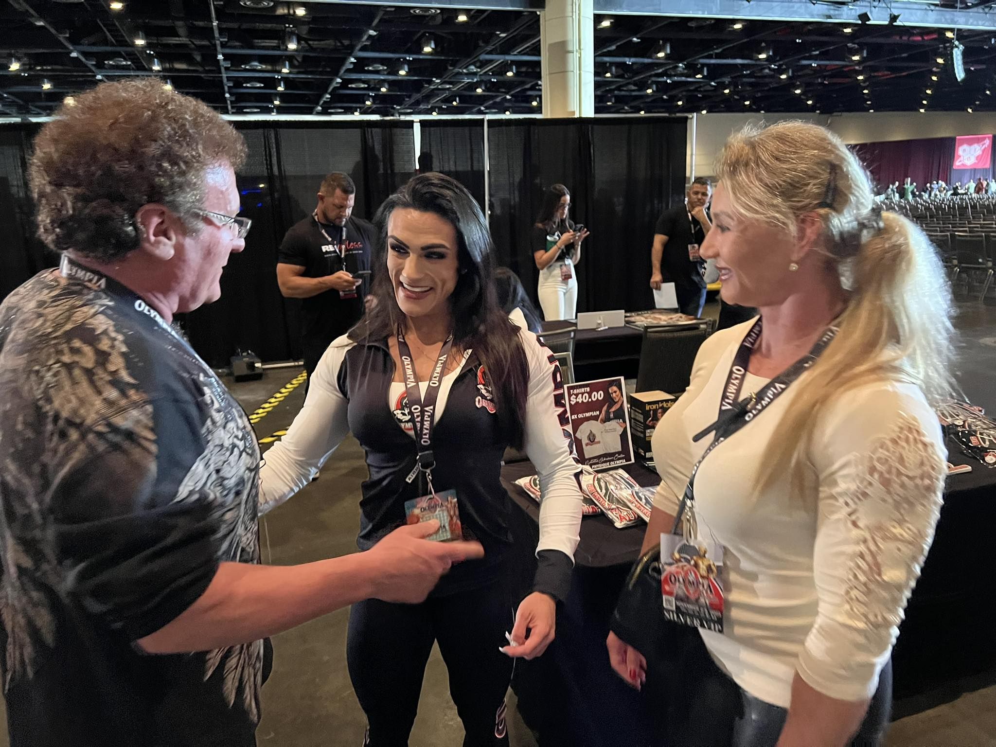 Ronnie.cz - Robert Goldman, Natalia Abraham Coelho, Margita Zámolová