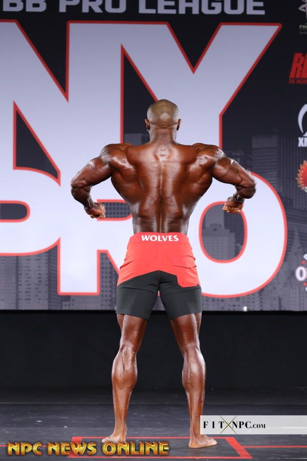 Ronnie.cz - Brandon Hendrickson